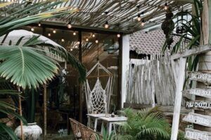 Easy Ways to Hang Outdoor String Lights - Garden The Earth